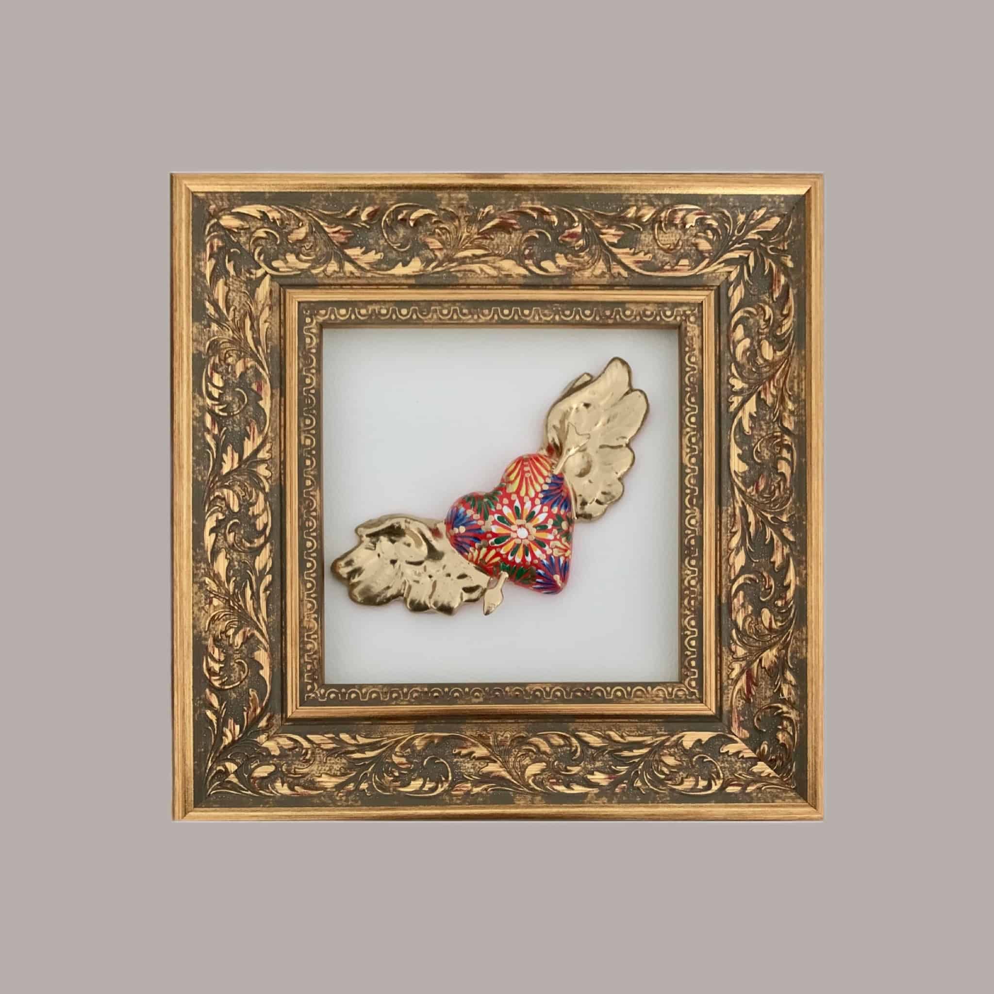 Corazón Alado - Artesanía cusqueña con marco italiano - Artisans Collective